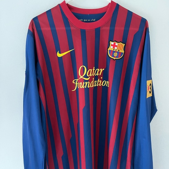 Nike | Shirts | Authentic Nike Fc Barcelona 2112 Lionel Messi Home Kit ...